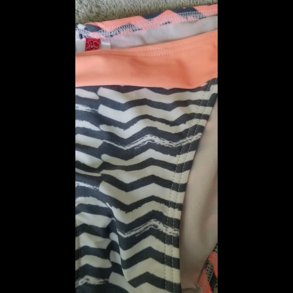 Gossip | Swim | Nwt Gossip String Bikini Bottoms | Poshmark